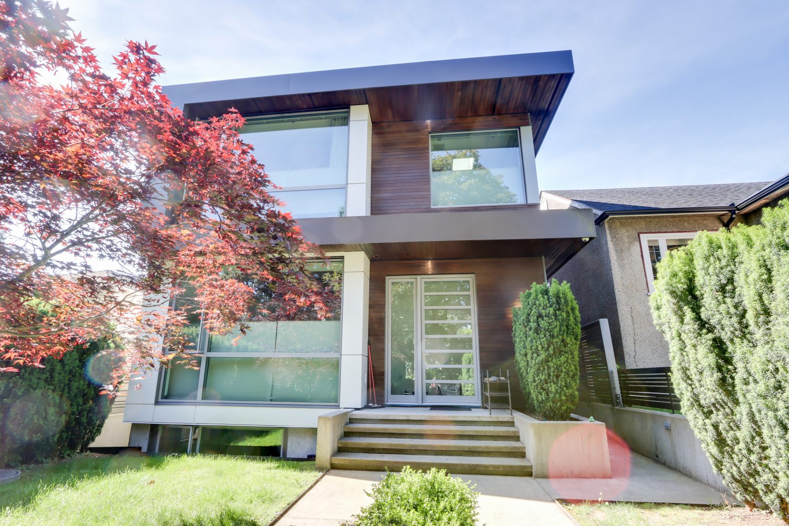 Modern High End Family Home On The Westside - Maude, MacKay & Co. Ltd.